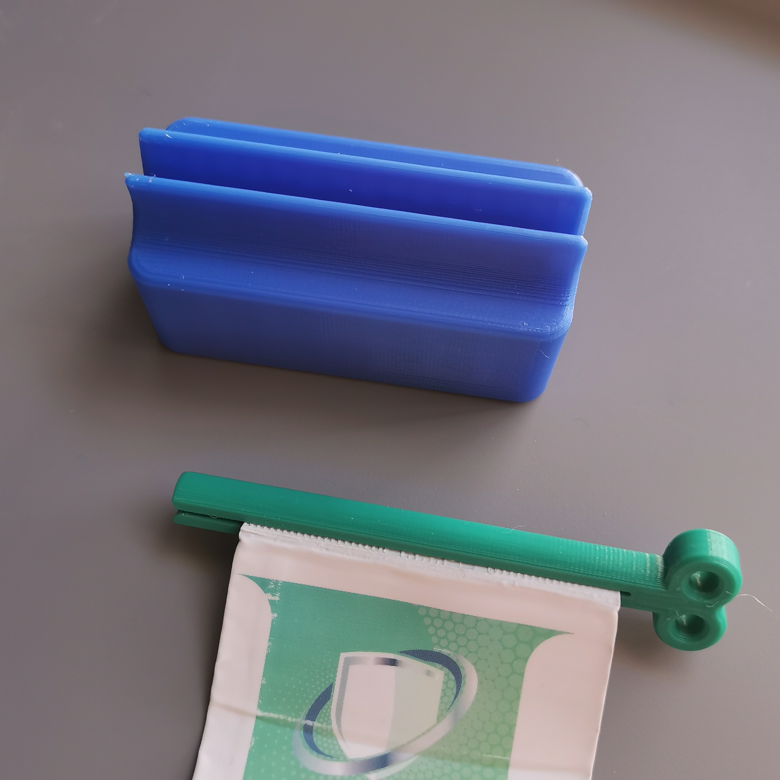 🪥 TOOTHPASTE TUBE SQUEEZER・ STL File for ・Cults